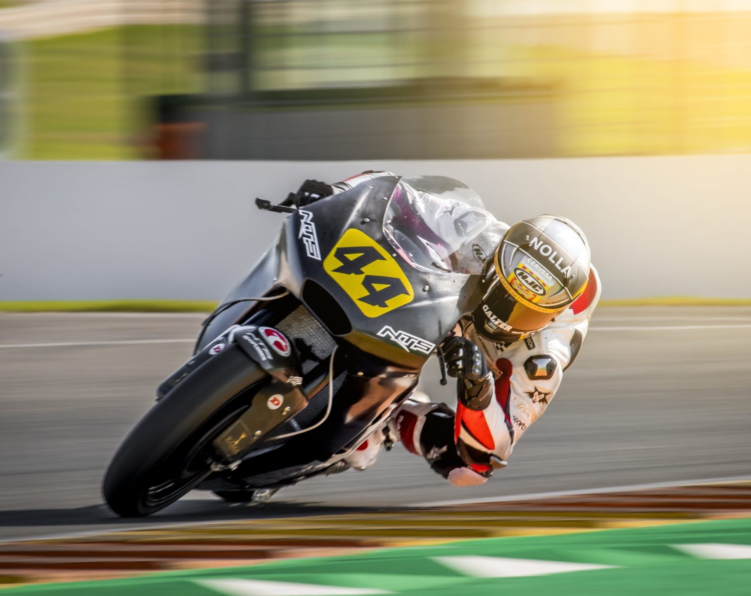 Timing Systems for Motorsports - MYLAPS