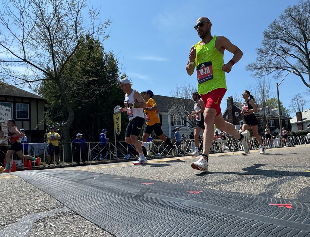 New Course Record at the Boston Marathon - MYLAPS